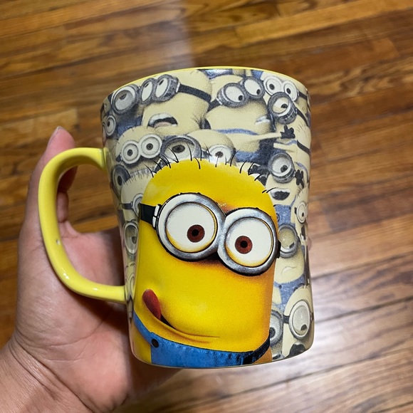Kitchen | Minions Universal Studios Mug | Poshmark